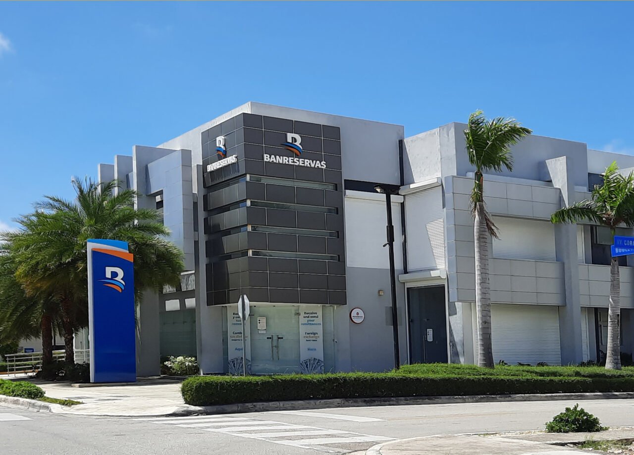 BANCOS | Directorio Comercial Punta Cana